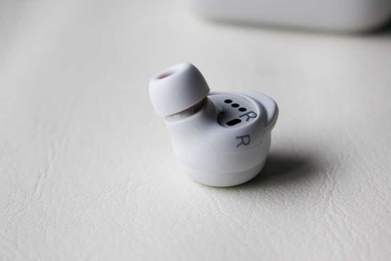 マルチポイントに対応したEcho Buds 第2世代実機レビュー | spkNote -スピカ・ノート-